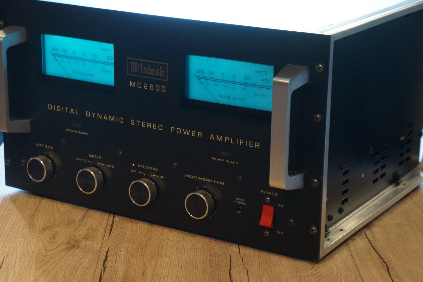 MCINTOSH MC2600