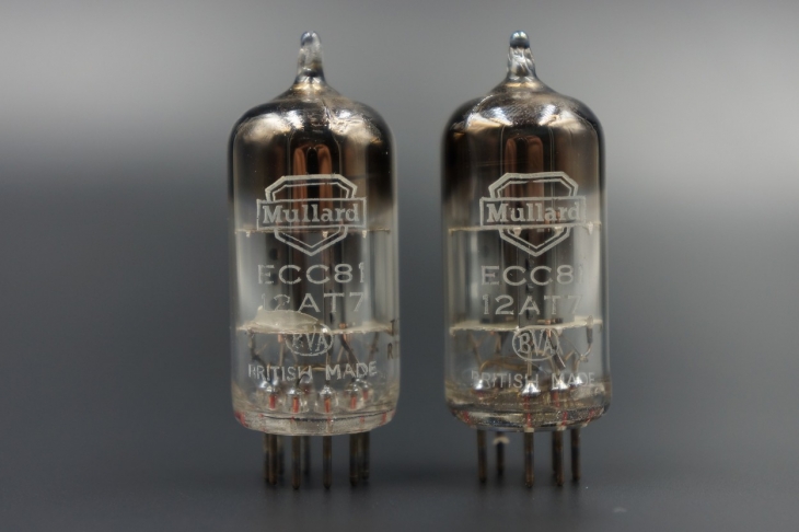 MULLARD ECC81